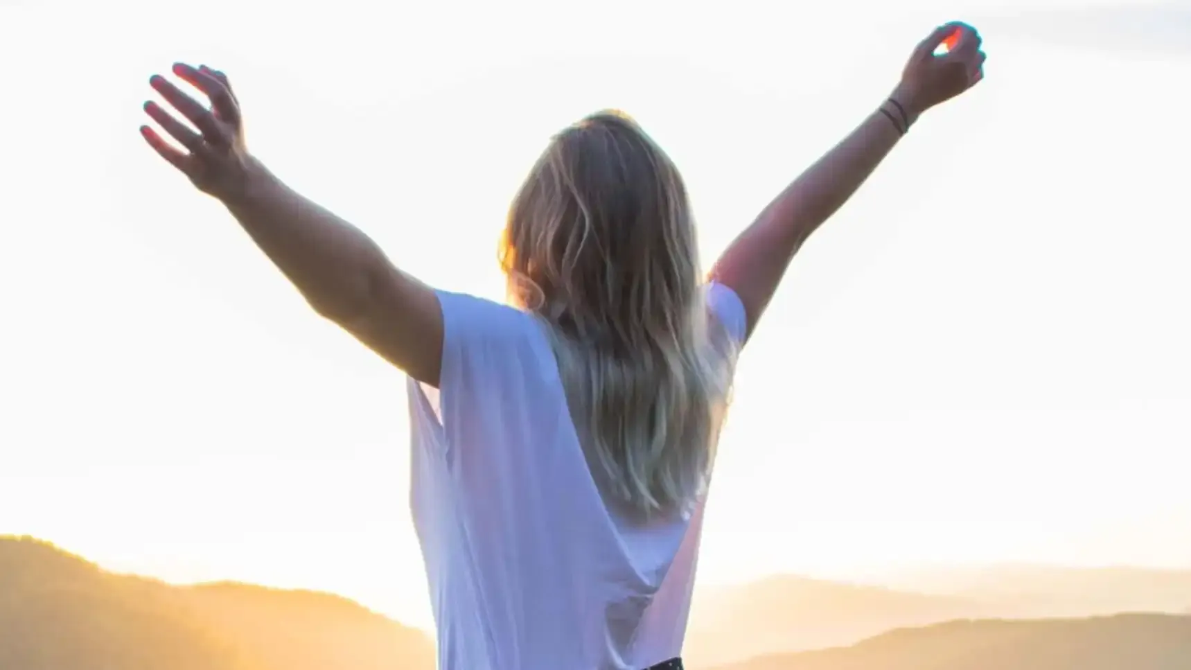 Wake Up Energized: 11 Simple Morning Tips That Work